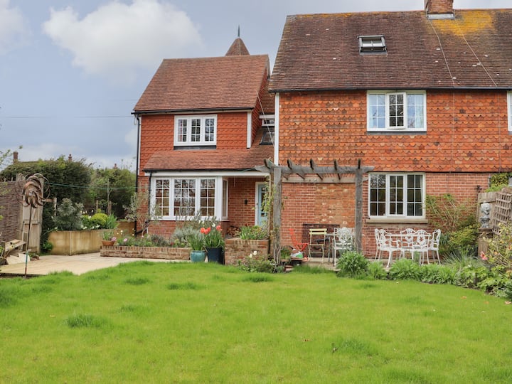 Cherry Garden Cottage - Cranbrook