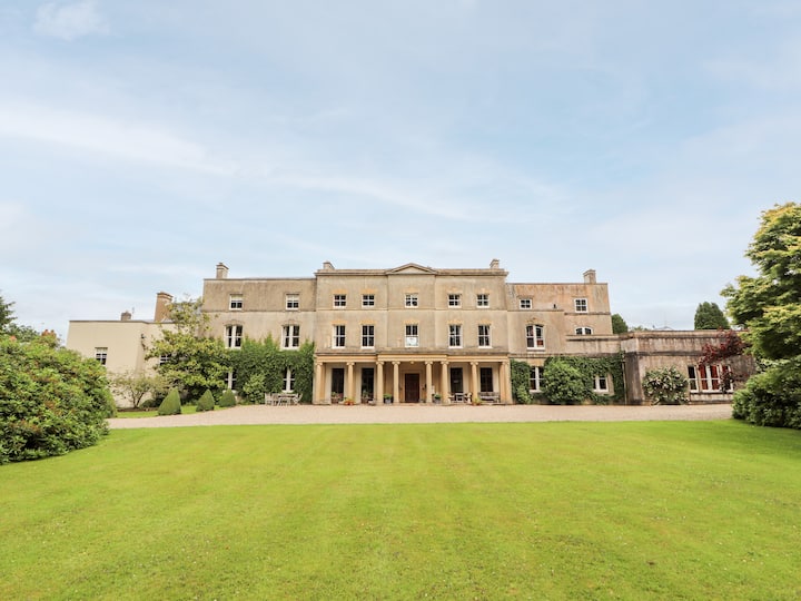 Butler's Flat - National Trust - Erddig