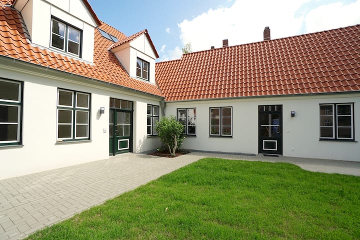 Ferienwohnung 'Lütt Stuv' Für Zwei Personen Direkt - Schleswig