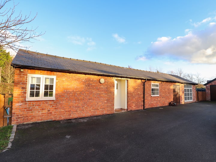 Commonwood Cottage - Wrexham