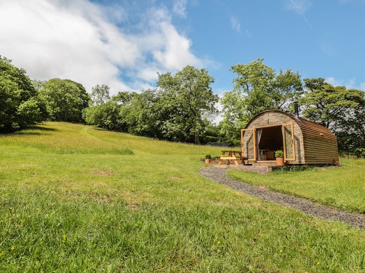 Dingle Den - Hay-on-Wye