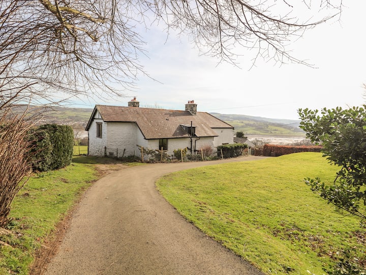 Cymryd Uchaf - Conwy