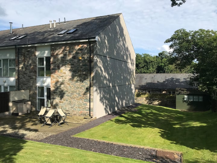 Barn End, 9 Stad Clynnog - Caernarfon