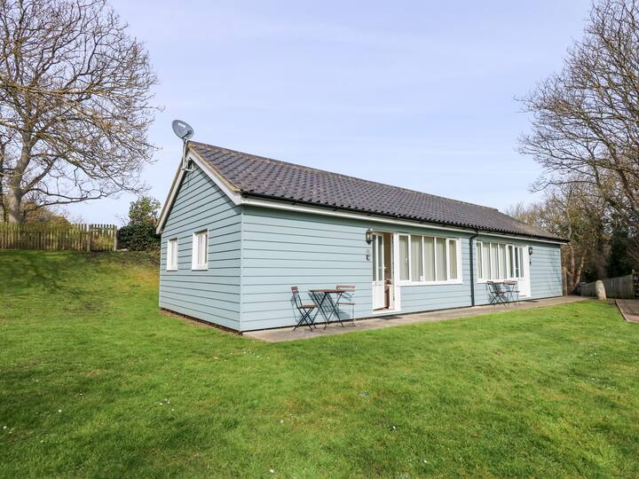 11 The Dell - Mundesley