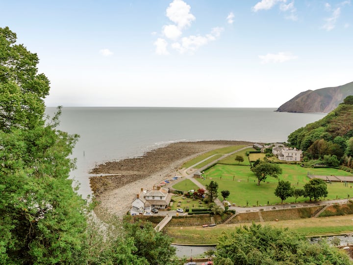 Clooneavin Apartment 4 - Exmoor