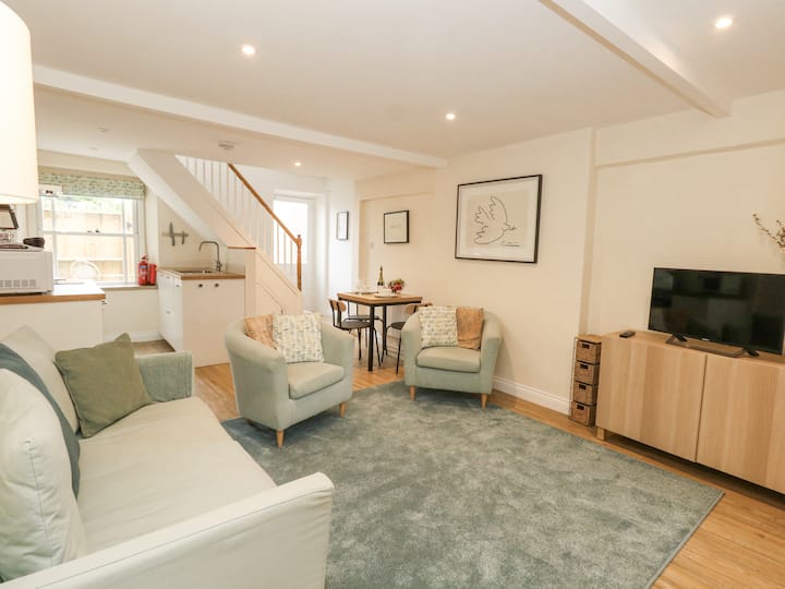 Bobbin Cottage - Swanage