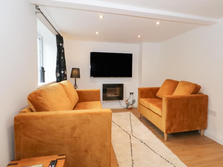 Butterfly Cottage - Todmorden