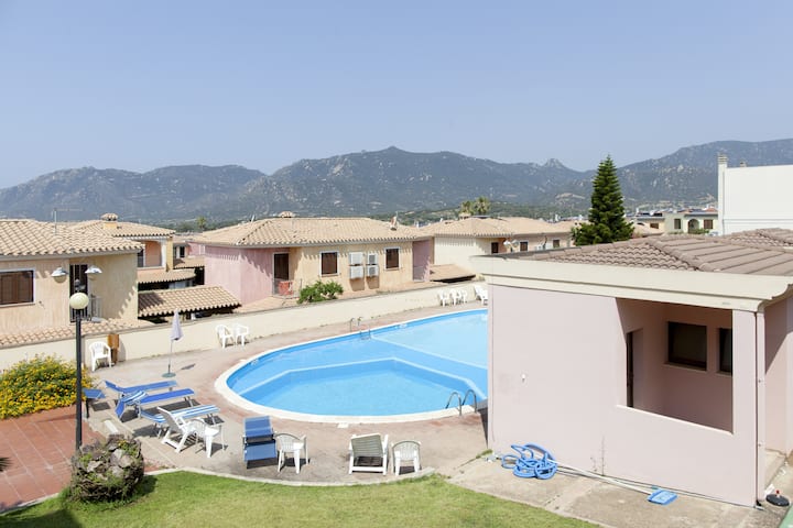 Piscine Commune - 10 Min De La Mer - Villasimius