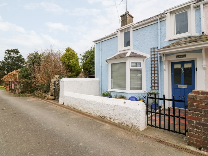 Arwel - Pwllheli