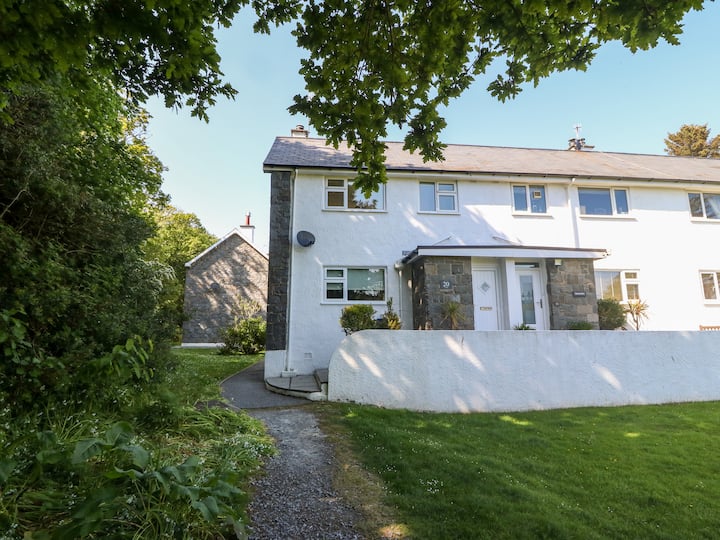 20 Glyn Y Mor - Llanbedrog