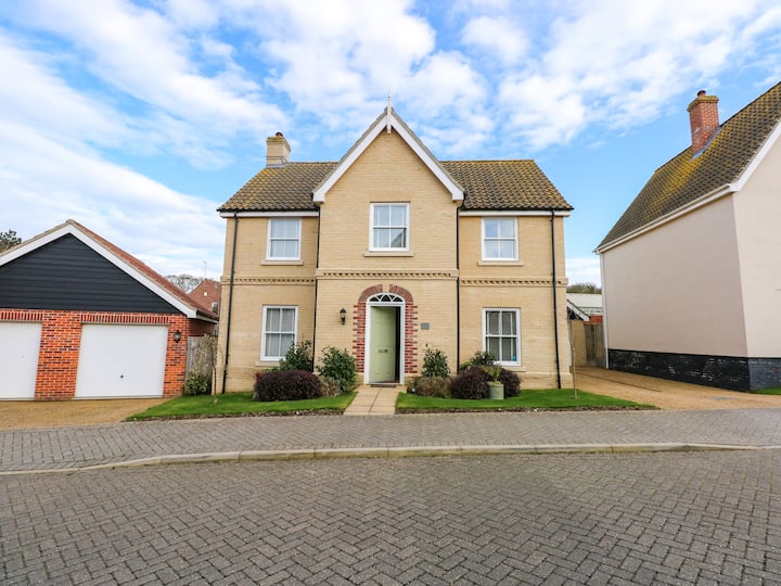 Coral House - Cromer