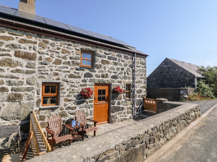 Bwthyn Siop Pencaerau - Aberdaron