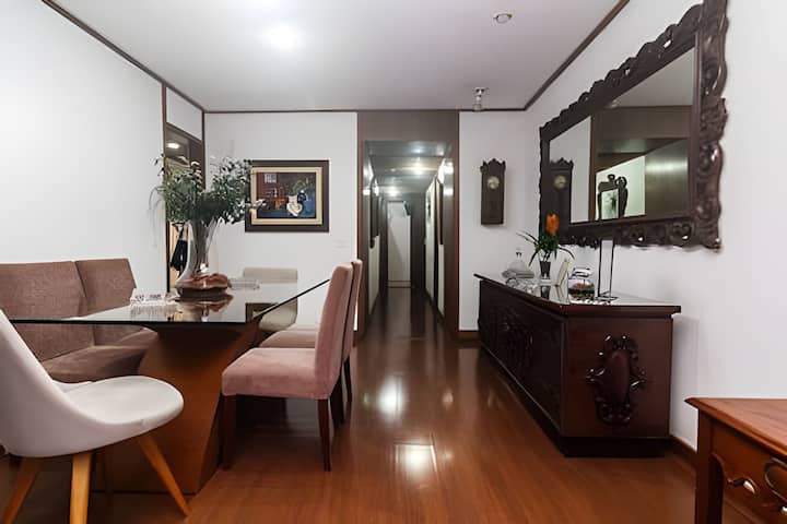 Ff102| Leblon, 3 Blocks From The Beach - Rio de Janeiro