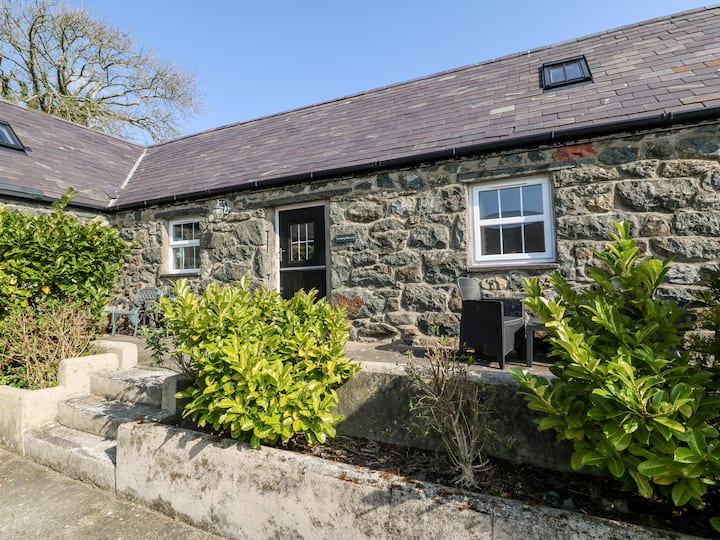 Bwthyn Y Dderwen (Oak Cottage) - Pwllheli