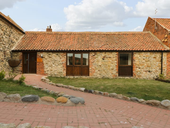 Daisy Nook - Withernsea