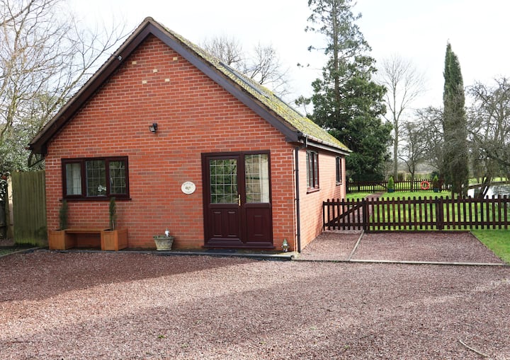 Byefield Lodge - Malvern