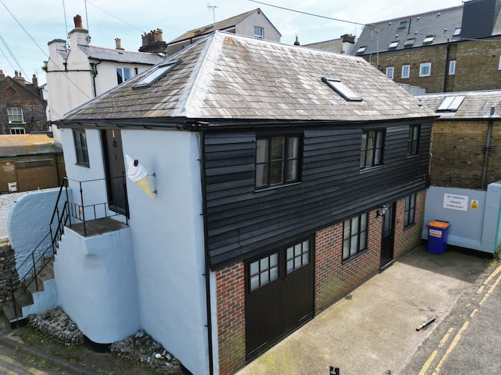 Old Boathouse 3 Bed 2 Bath Nr Beach Inc Parking - Broadstairs