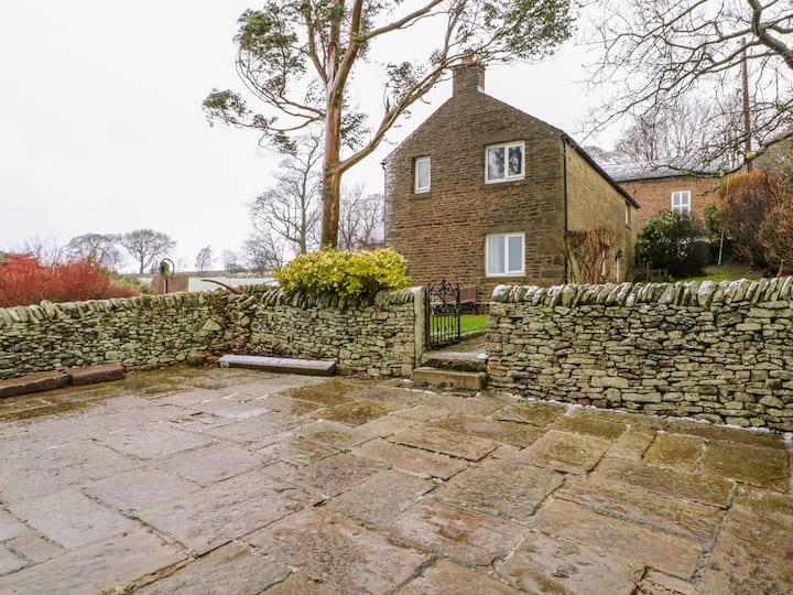 Bowden Head Farmhouse Cottage - Edale