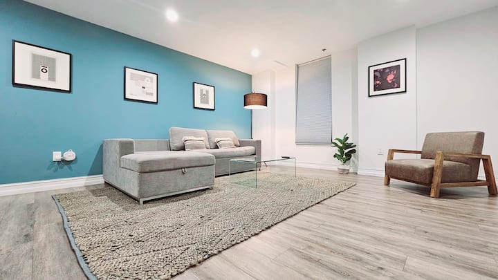 Walk To Everything From The Lofts Suite 406 - West Palm Beach, FL