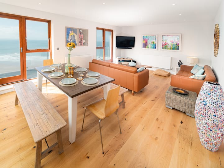 Sunset Beach - Uk42994 - Sandy Cove