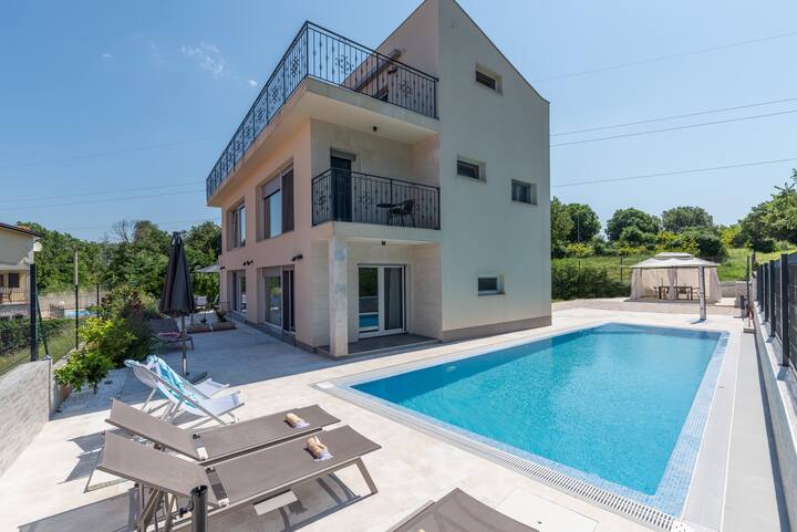 "Villa Ventitre" Nearby Porec - Crovillas - Parenzo