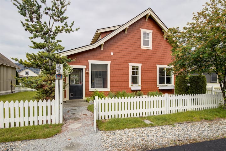 102-barefoot-lane - Osoyoos