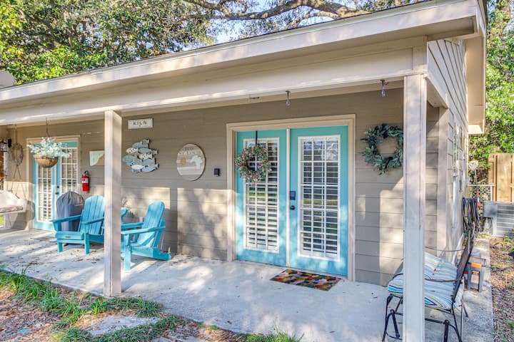 Walk To Beach: Waveland Retreat W/ Yard! - Buccaneer State Park, Waveland