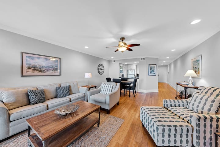 On Pelican Beach! Pet Friendly! - Seabrook Island, SC