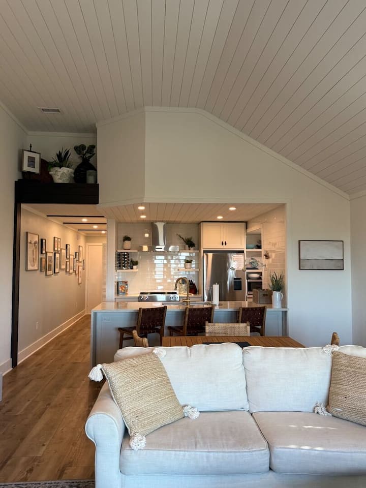 Beachfront W/ Breathtaking Views! 1bedroom 2bath - Seabrook Island, SC