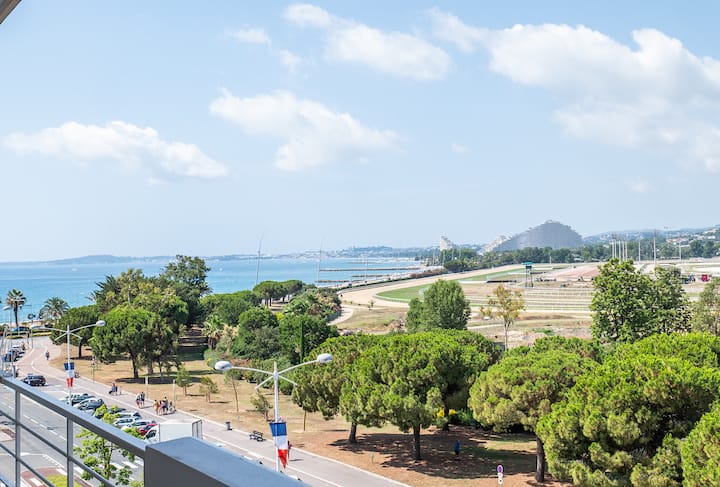 Cocon Lumineux Avec Vue Sur Mer - Cagnes-sur-Mer