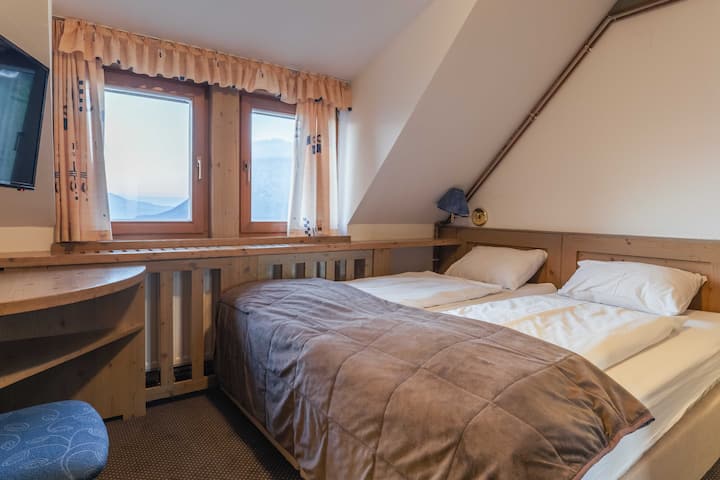 Family Room With Mountain View In Krvavec Resort - Kamnik