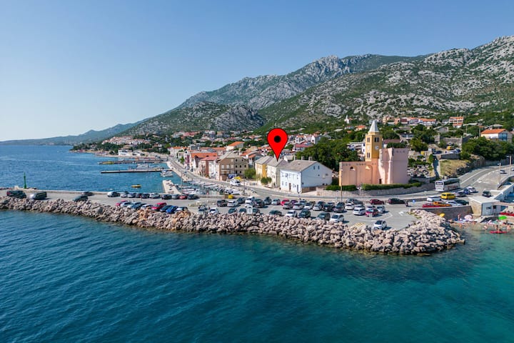 Seafront Apartment Sanja - Happy Rentals - Karlobag