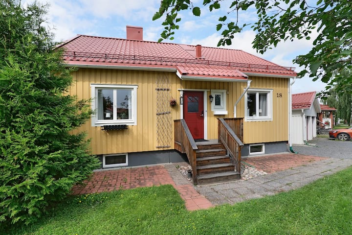 5br & 1.5 Bathrooms Business Villa - Boden