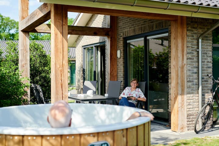 Villa Vogelveld Jacuzzi | 4 Pers. - Barneveld