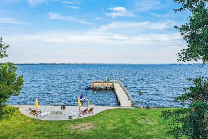 2br Lakefront Getaway With Dock, Boat Launch - Lake Moultrie, SC