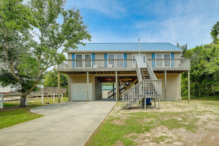 Coastal Emerald Isle Retreat W/ Deck & Grill! - Emerald Isle, NC