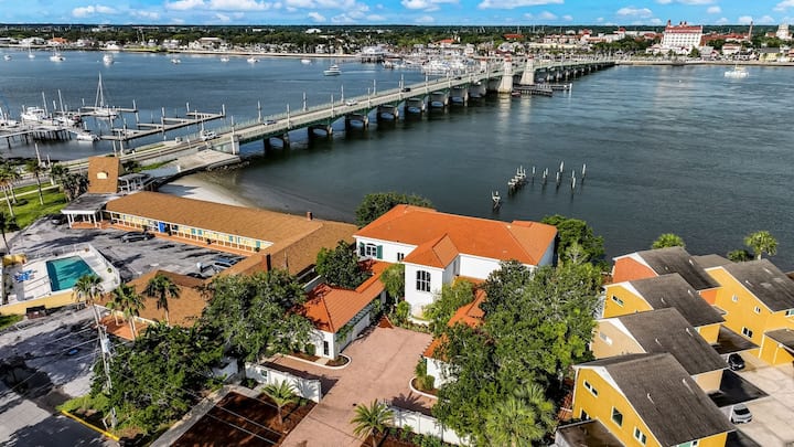Lions View | Waterfront | 5-min Walk To Downtown - St. Augustine, FL