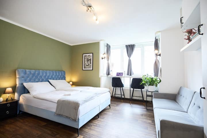 Stylish & Quiet Studio | Parking | Wifi | Tv - Bielefeld