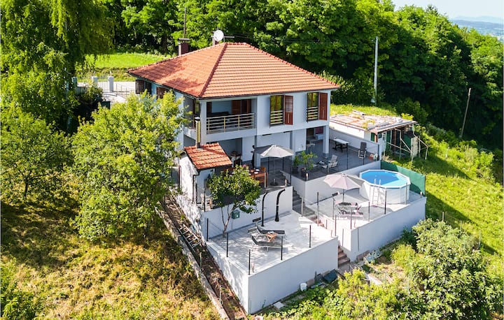 Lovely Home In Kladje With Kitchen - Samobor