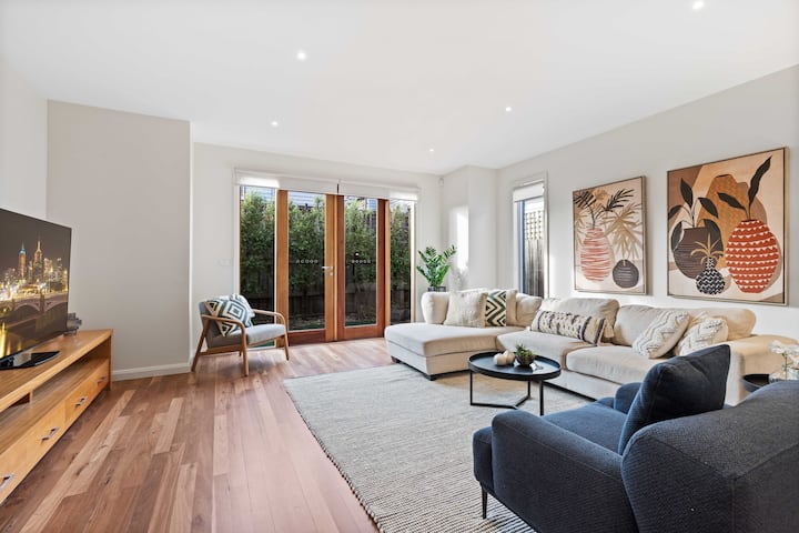 Chic 2-bed Home By Bustling Shops - Brooklyn