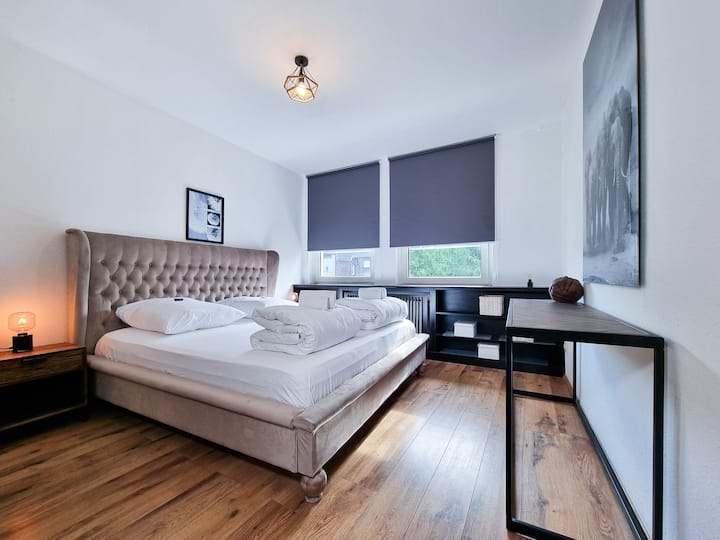 Alpha Apartments: Maritimer Stil, Entspannungsoase - Essen
