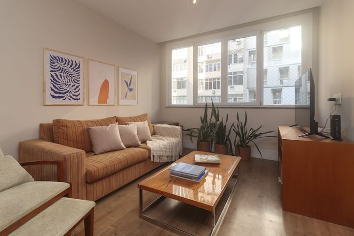 Brt401a| 3 Rooms In Copacabana, 9 Min From Posto 4 - Brésil