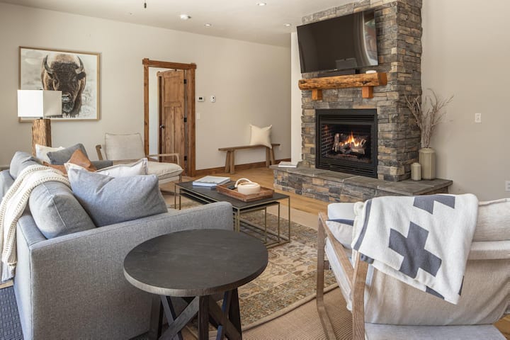 Essentia Townhome 167a-new Build! Near Town Center - Big Sky, MT