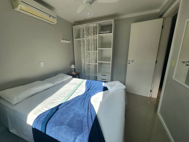 203a Apê 150 Mts Do Mar Em Bombinhas Centro - Bombinhas