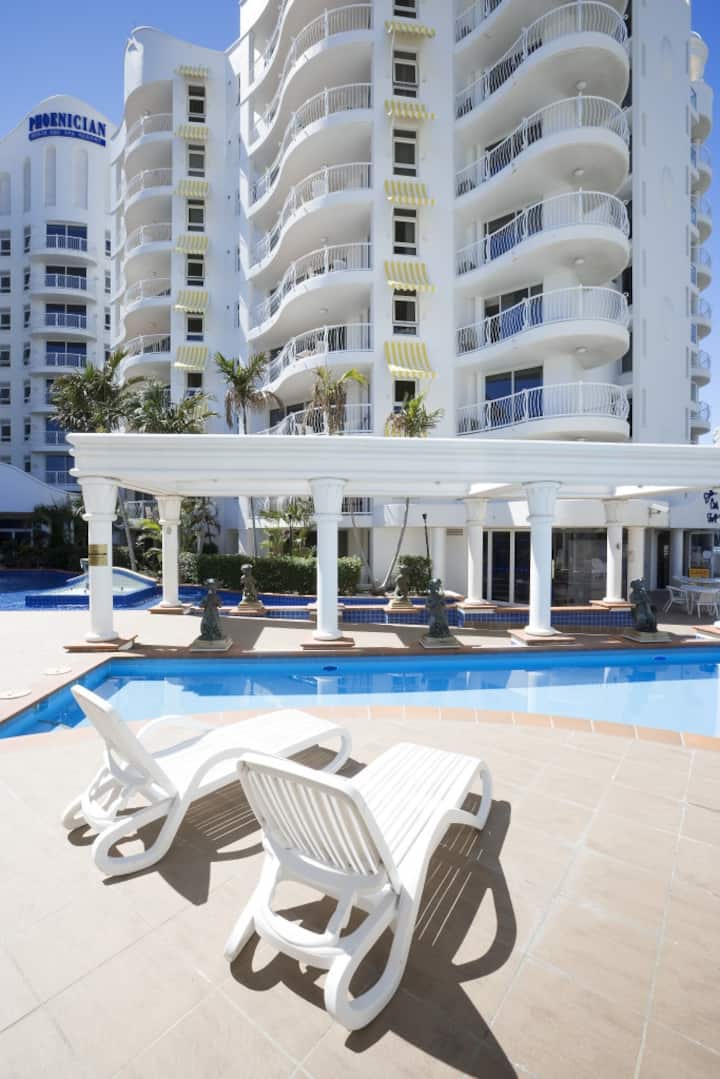 1br Mediterranean Style Central Apt In Broadbeach - Broadbeach