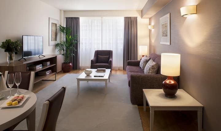 You Found It! 3 Pet-friendly Units At Altis Suites - Lisbon
