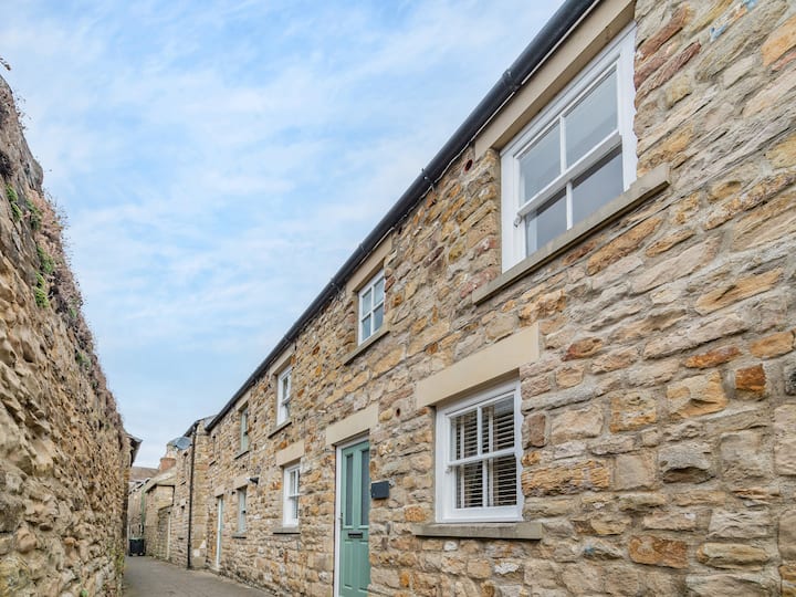 Raven Cottage - Raby Castle