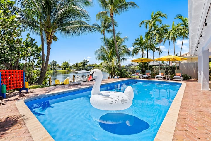 Waterfront | Boat Rental | Heated Pool | Sleeps 10 - Fort Lauderdale, FL