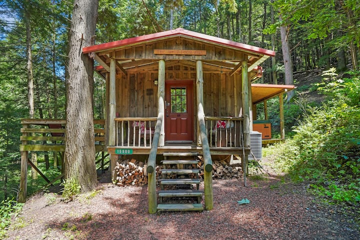Whip-poor-will Cabin | Hocking Hills - Hocking Hills State Park, OH