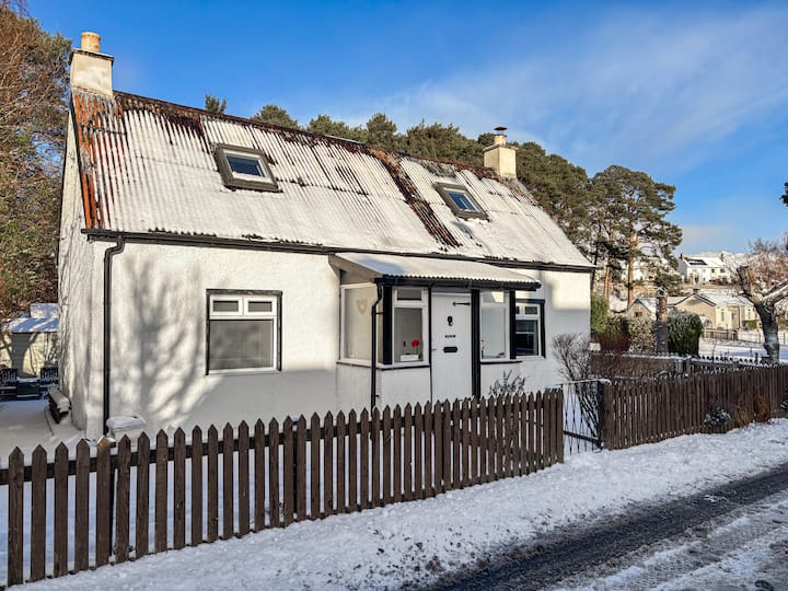 Broom Cottage - Newtonmore